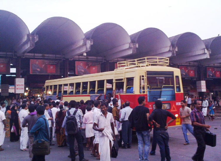 Private buses from Kozhikode to Kannur strike, Calicut - Calicutnet